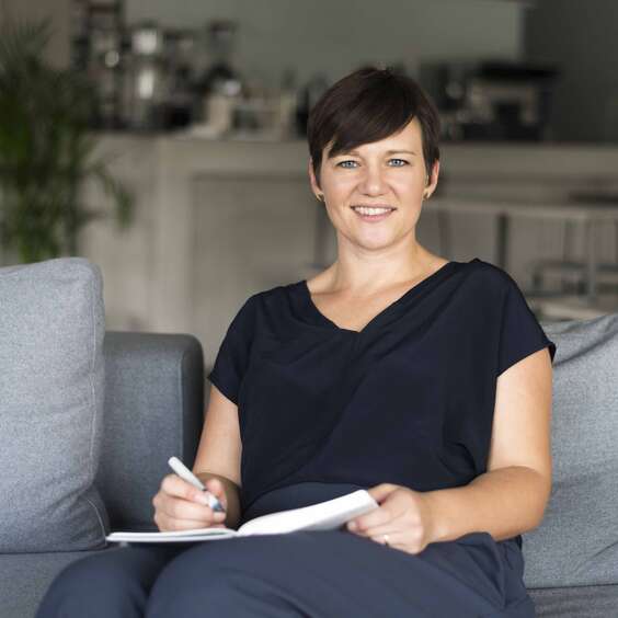 Ruth Warth | Wortfrohe Taten. Kann losgehen. {RUTH} Text. Redaktion ...